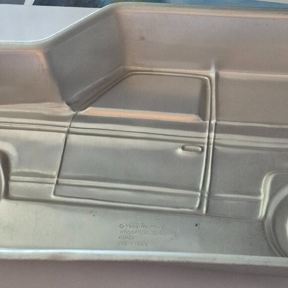 Wilton | Kitchen | Vintage 98 Wilton Freewheelin Pickup Truck Suv ...